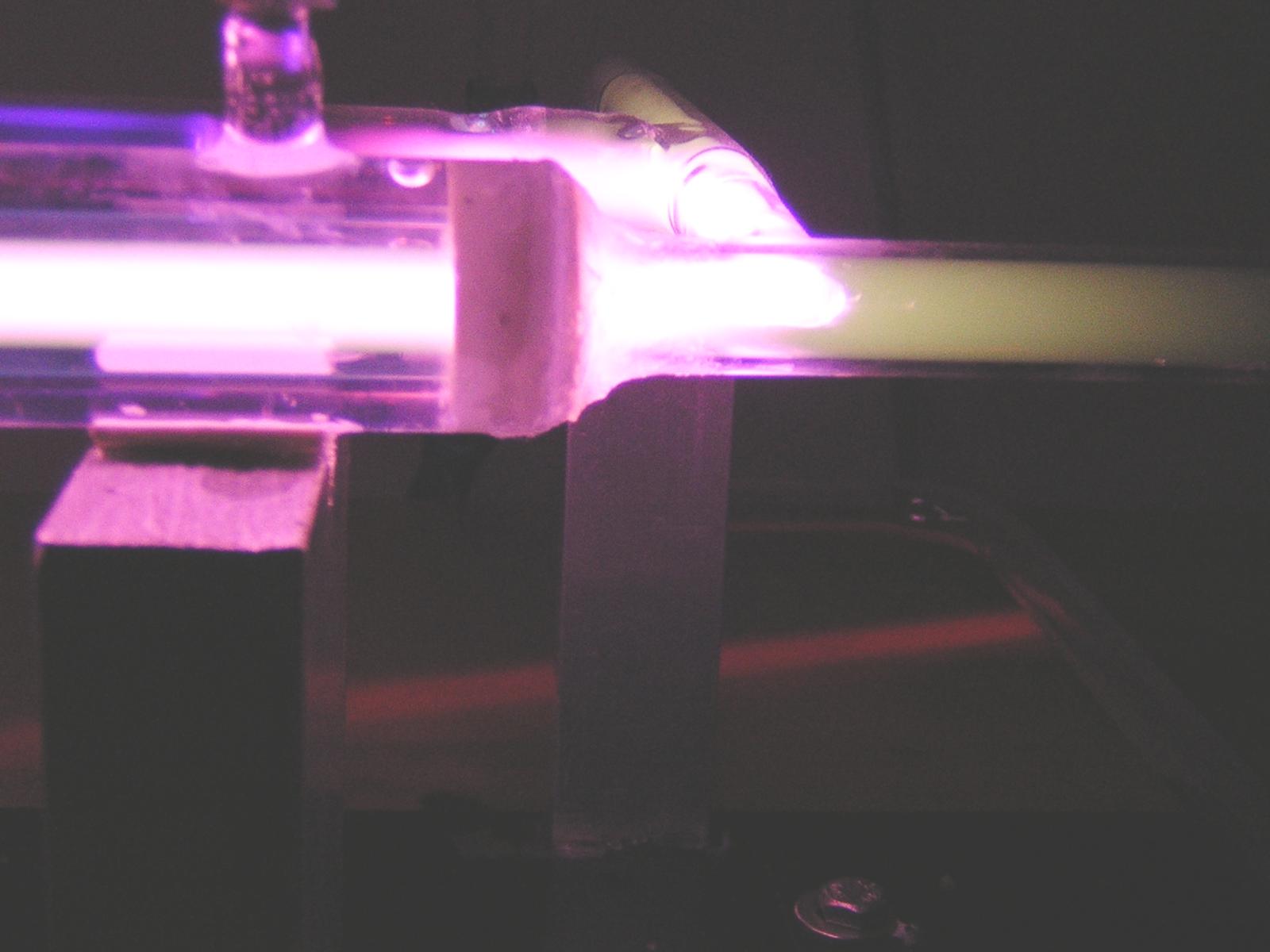 Light fluorescence (1) - Light fluorescence (2) - Light fluorescence (3 ...